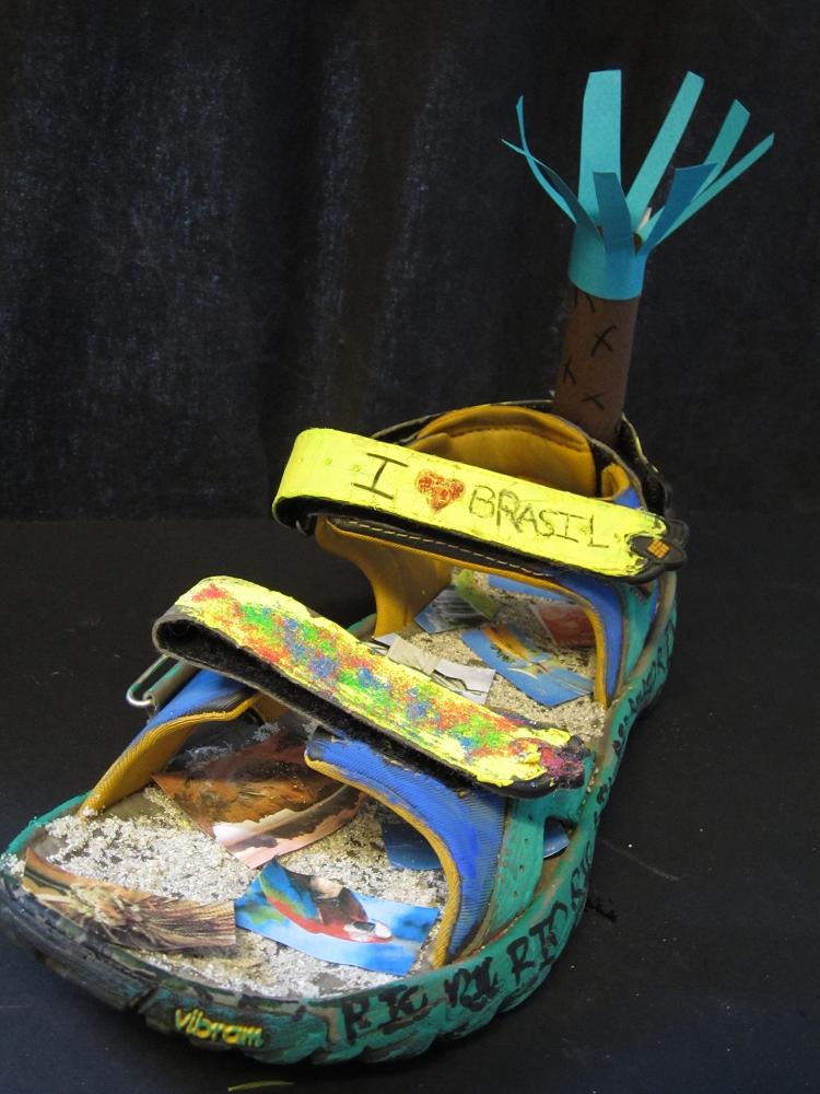 Ma vieille chaussure entre au Musée International de la Chaussure ...