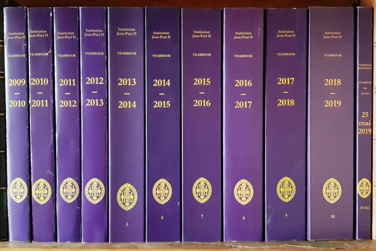 Dans les coulisses du Yearbook | Institution Jean-Paul II